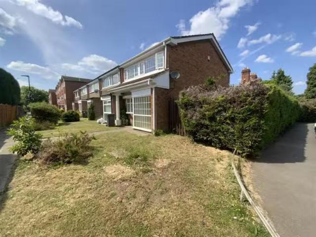 New 1 BA 3 bedroom end of terrace house for rent in Coniston C.