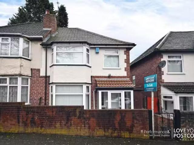 Rental! 1 BA 3 bedroom semi detached house for rent in North S.
