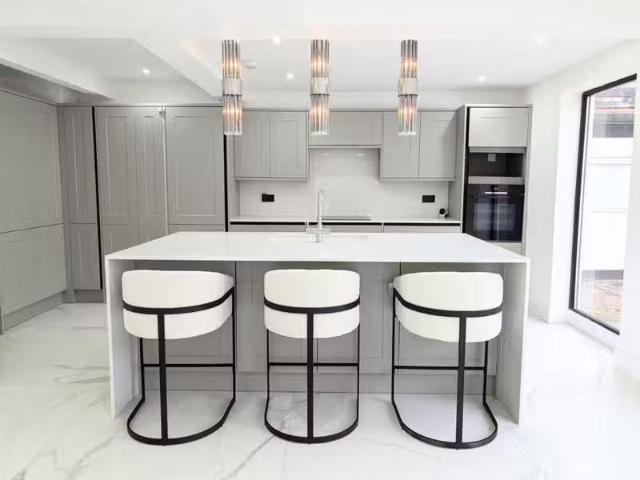 Unique 1 BA 3 bedroom semi detached house for rent in Lancaste.