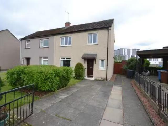 Charming 1 BA 3 bedroom semi detached house for rent in Park A.