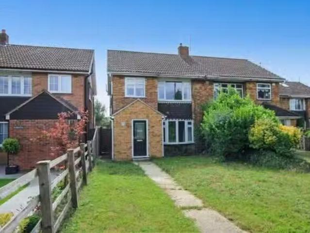 New 1 BA 3 bedroom semi detached house for rent in Stock Road.