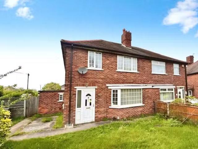 Nice 1 BA 3 bedroom Semi Detached House to rent, Coventry Grov.