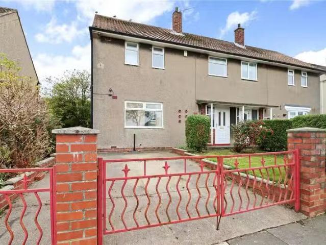 For Rent! 1 BA 3 bedroom Semi Detached House to rent, Longrigg.