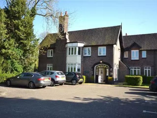 Rental! 1 bedroom Flat to rent, Manor Farm Drive, Tittensor, S.