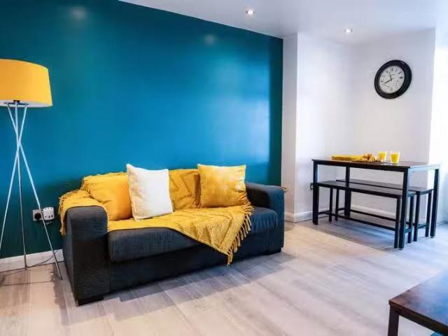 Unique 1 bedroom flat for rent in Hinton Road, Bournemouth, BH1