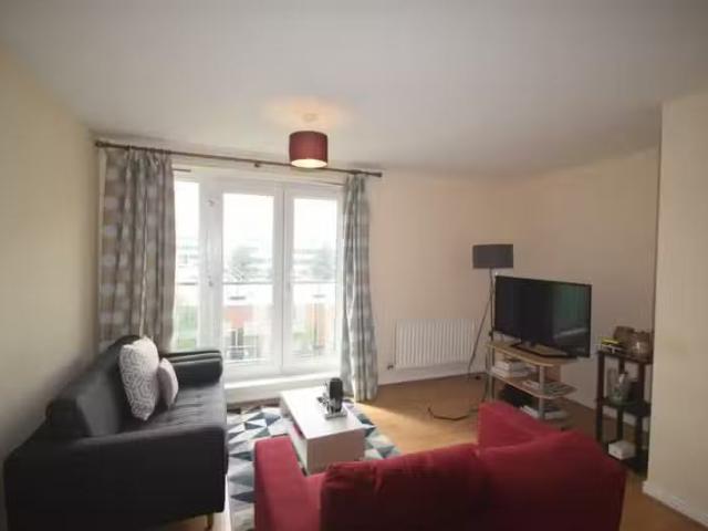 Just in! 1 bedroom flat for rent in Parkhouse Court, Hatfield.