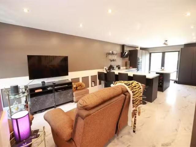 Cheap 1 bedroom house share for rent in Taw Close, Birmingham.