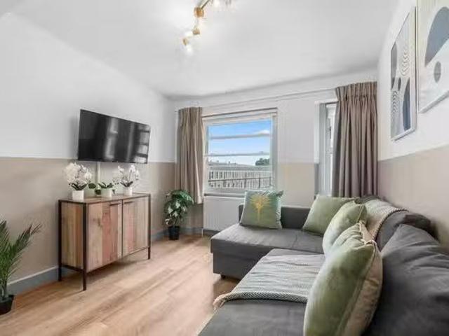 Cozy 1 BR Nevern Road
