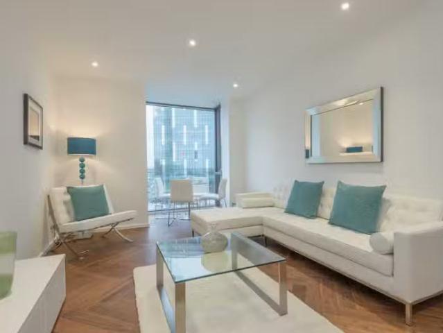 Cheap 1 BR Ambassador Building, Embassy Gardens, 5 New Union S.