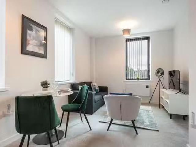 Cozy 1 BR Chelwood Walk