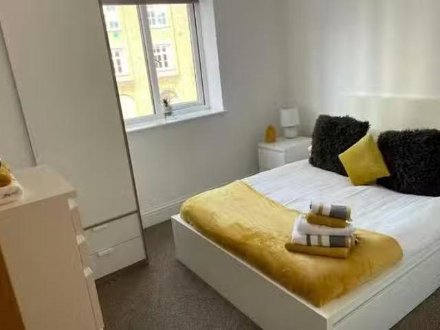For Rent! 1 BR George Street, Hull