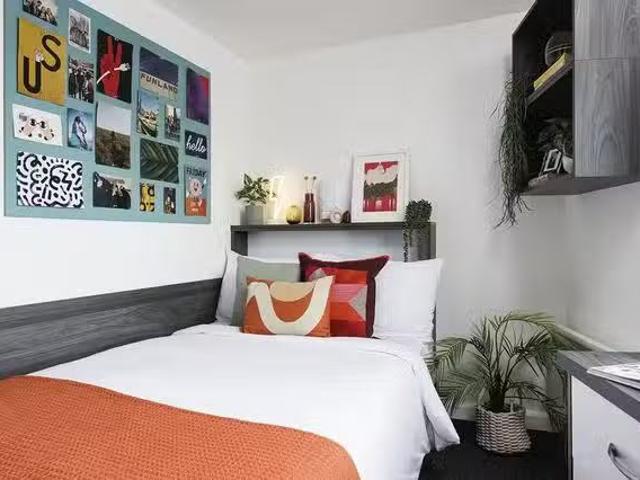 For Rent! 1 BR Hepworth Lodge Studio, Premium Range 1