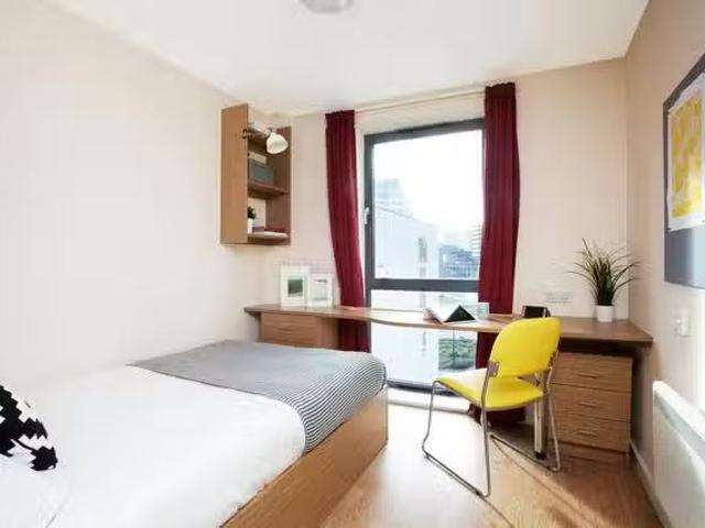 Nice 1 BR Jennens Court Birmingham Classic Ensuite