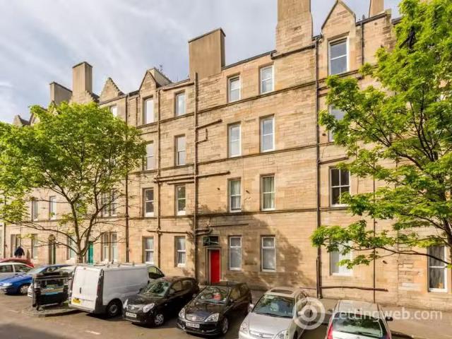 Cheap 1 BR Property to rent in Balfour Street, Edinburgh
