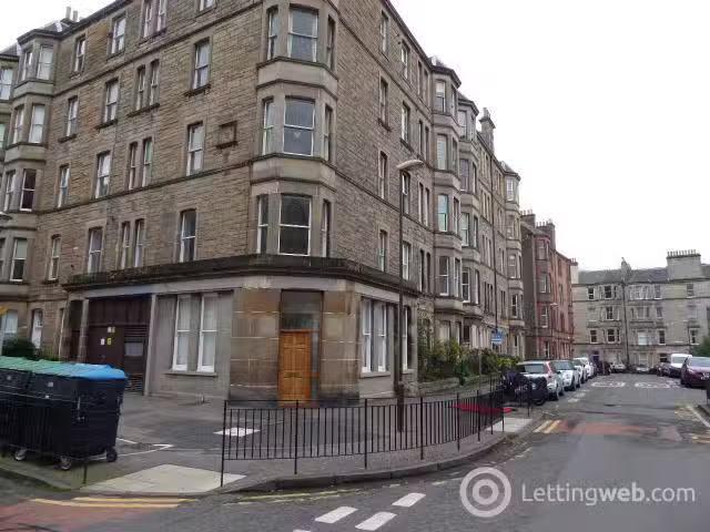For Rent! 1 BR Property to rent in Bruntsfield Avenue, Bruntsf.