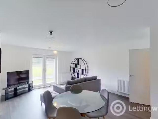 Just in! 1 BR Property to rent in BYRNE CRESCENT, BALERNO, EDI.
