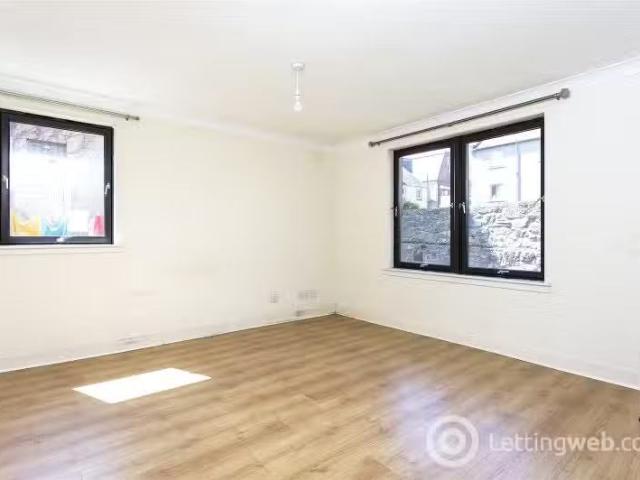 Deal! 1 BR Property to rent in Gracefield Court, Musselburgh.