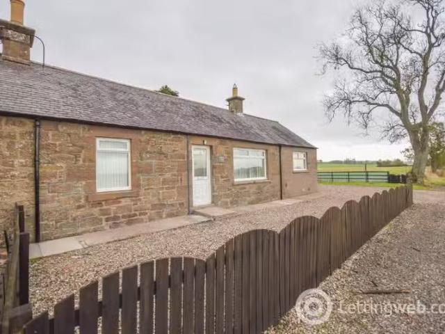 Rental! 1 BR Property to rent in Easter Braikie, Friockheim, A.