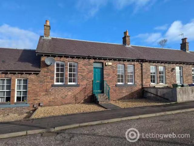Cozy 1 BR Property to rent in Fourth Street, Newtongrange, Dal.