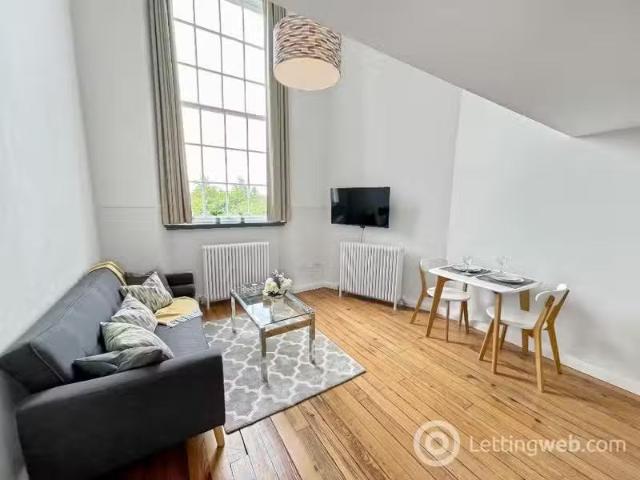 Just in! 1 BR Property to rent in Flat 47, Mc Donald Road, Bro.