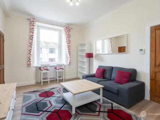 New 1 BR Property to rent in Halmyre Street