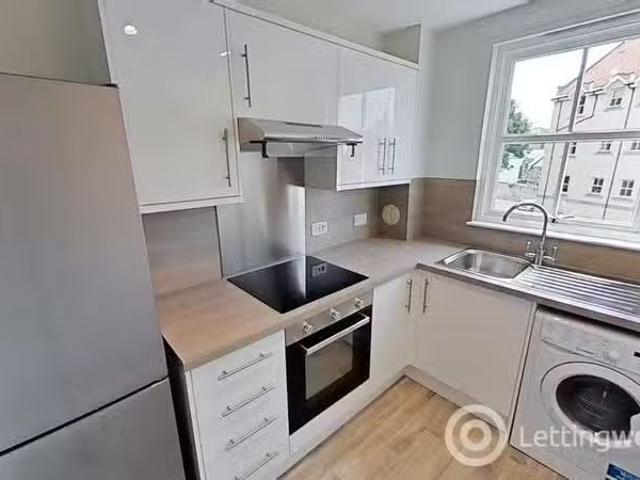 Cheap 1 BR Property to rent in Millhill Wynd Musselburgh