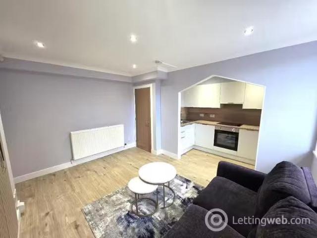 Nice 1 BR Property to rent in Skene Street, City Centre, Aberd.