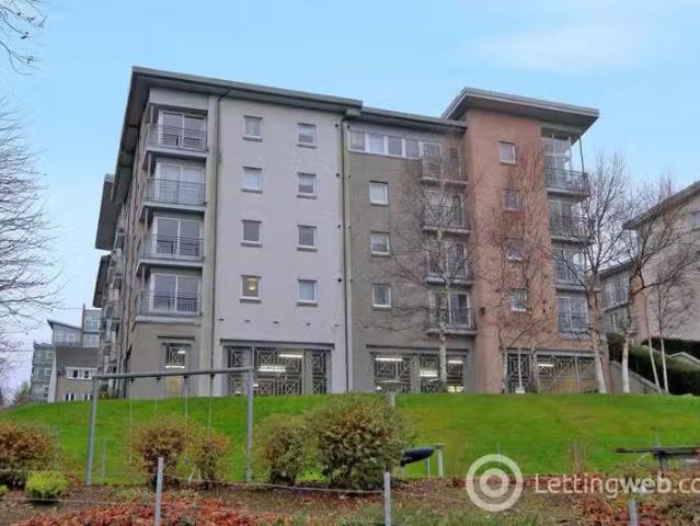 For Rent! 1 BR Property to rent in Rubislaw Square, Keppleston.