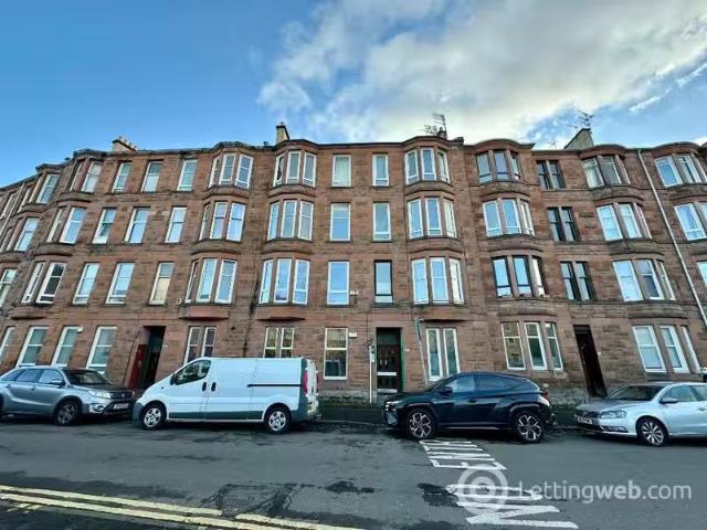 Just in! 1 BR Property to rent in Torrisdale Street, Govanhill.
