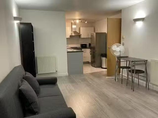 For Rent! 1 BR Sumner Road, London