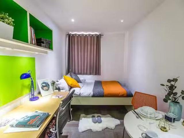 For Rent! 1 BR Waters Court Standard
