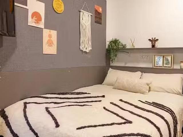 Cozy 1 Room Belaton House Standard 2 Bed Flat