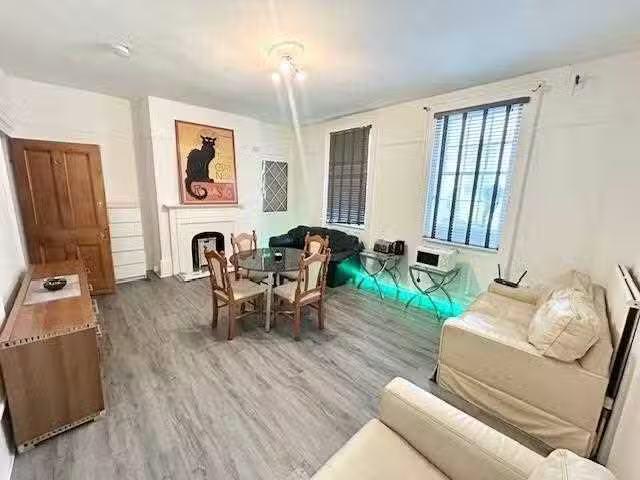Rental! 2 BA House share for rent in Montpelier Road, Brighton.