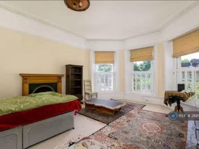 New 2 BA 1 bedroom flat share for rent in Upper Maisonette, Br.