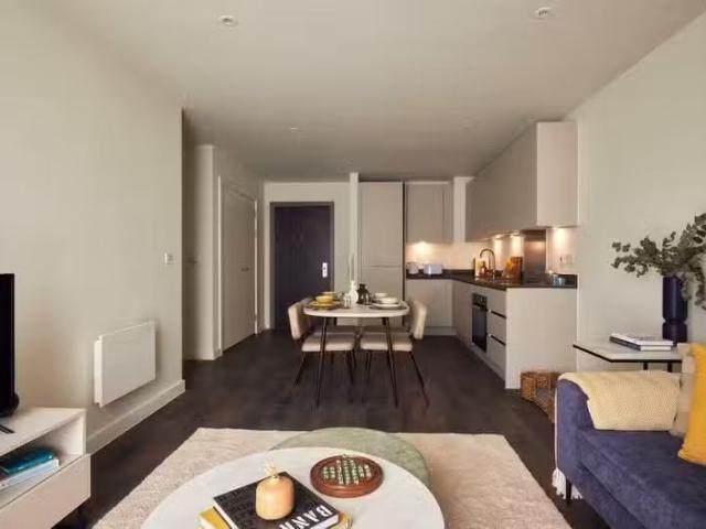 Charming 2 BA 2 bedroom apartment for rent in Corkfield Birmin.