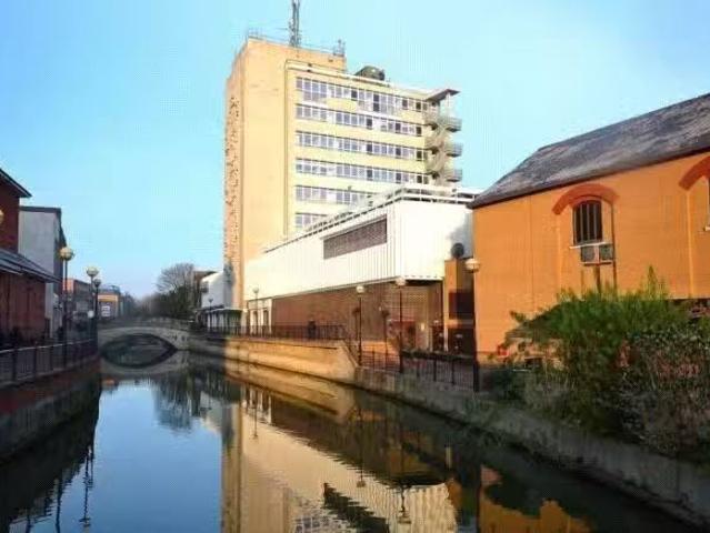 Charming 2 BA 2 bedroom apartment for rent in Canside, Meadow.