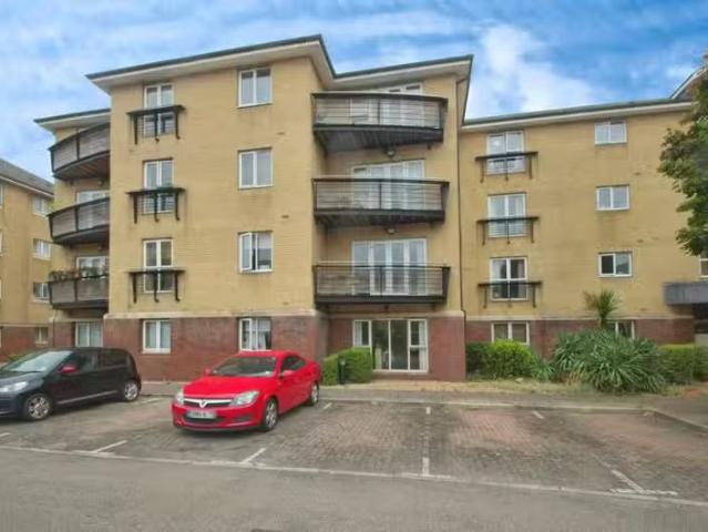Charming 2 BA 2 bedroom apartment for rent in Adventurers Quay.
