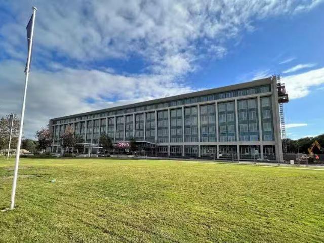 Cozy 2 BA 2 bedroom apartment for rent in Eagle Way, Warley, B.