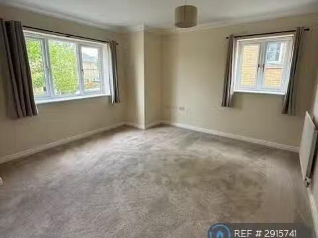 Cozy 2 BA 2 bedroom flat for rent in Sullivan Close, Canterbur.