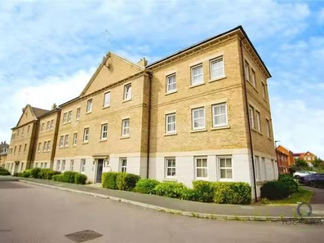 Just in! 2 BA 2 bedroom Flat to rent, Rainbow Road, Erith, DA8.