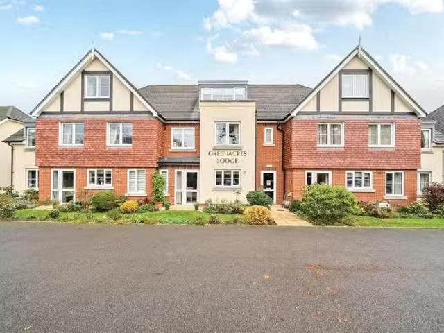 New 2 BA 2 bedroom retirement property for rent in Greenacres.