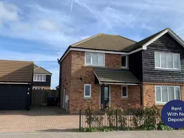 Cozy 2 BA 4 bedroom detached house for rent in Hawthorn Grange.