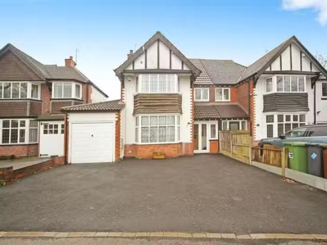 Rental! 2 BA 4 bedroom house for rent in Bills Lane, B90