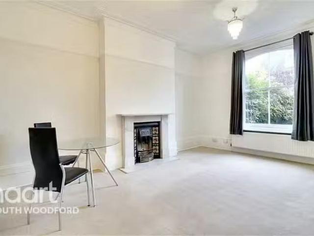 Cheap 2 BA 5 bedroom semi detached house for rent in Cleveland.