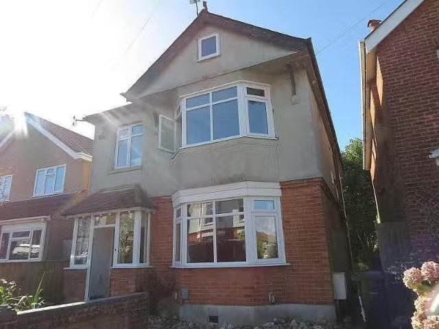 Cozy 2 BA 6 bedroom house for rent in 6 bedroom House in Bourn.