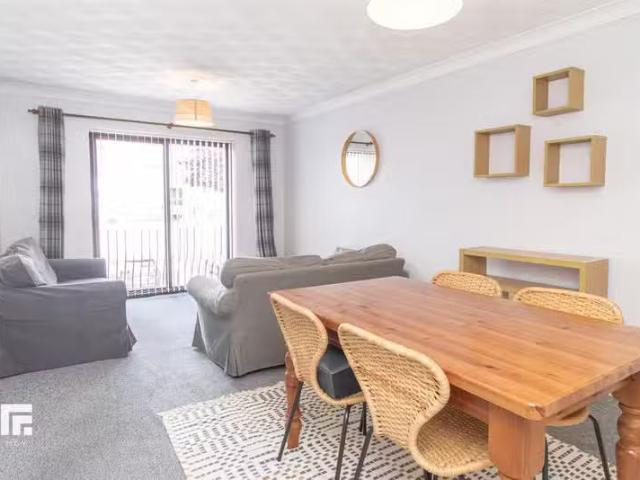 Cozy 2 bedroom apartment for rent in Iestynian Avenue, Pontcan.