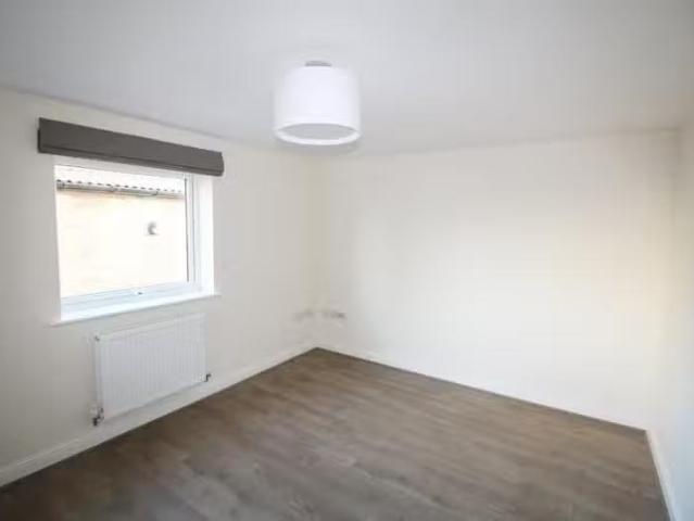 New 2 bedroom apartment for rent in Soverign Place, Hatfield.