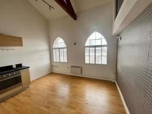 Cozy 2 bedroom duplex for rent in Allison Street, BIRMINGHAM, B5