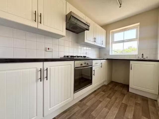 Unique 2 bedroom end of terrace house for rent in 32 Abbey Mea.
