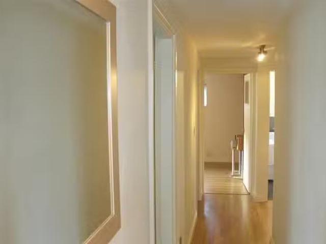 Unique 2 bedroom flat for rent in Stratford Road, Shirley, Sol.